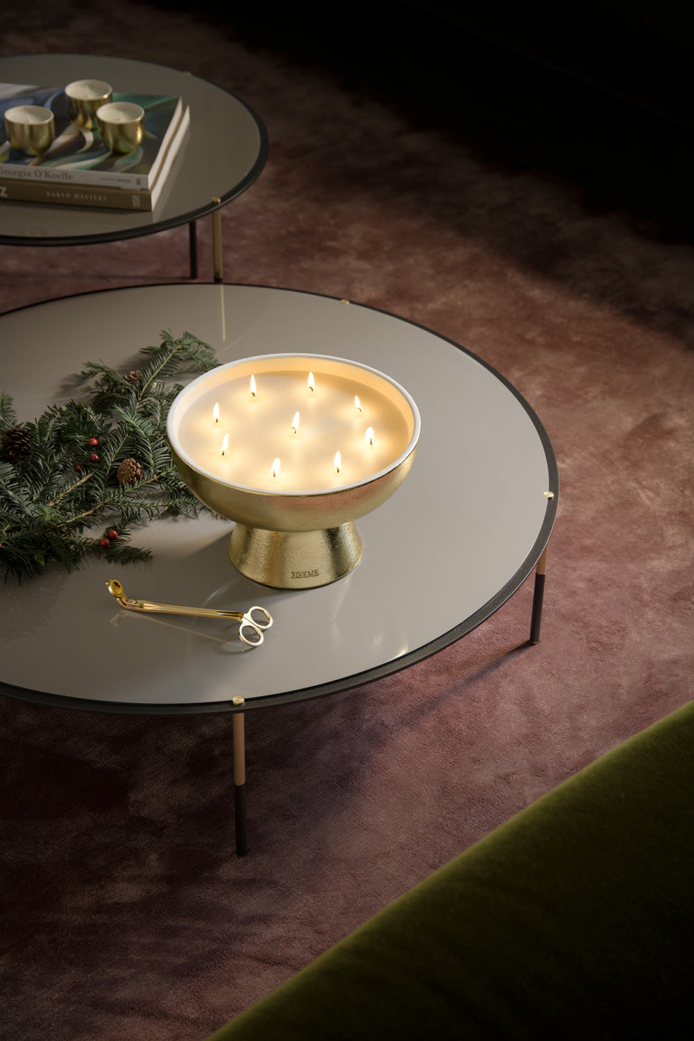 How To Properly Burn Scented Candles: 6 Tips